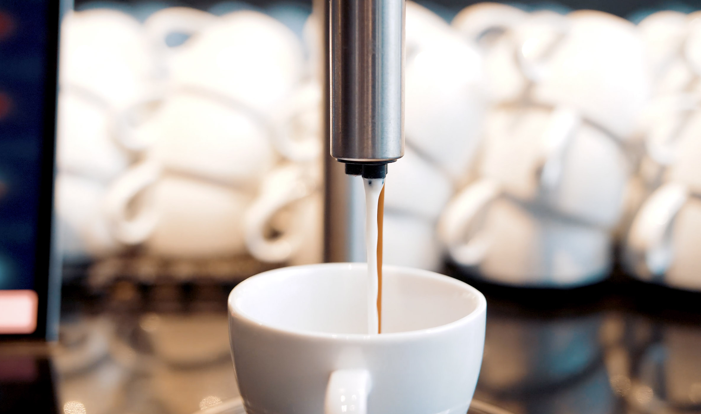 Commercial coffee machines | TopBrewer by Scanomat | Lease & Buy